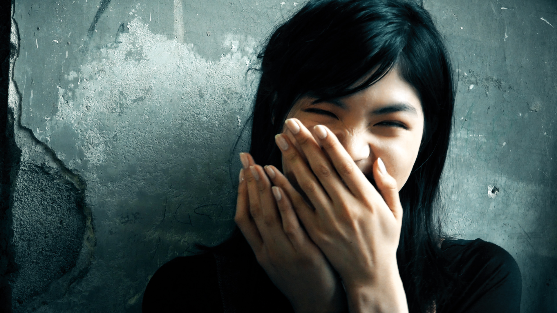 Rina Fukushi in 30 secondi - ADVERSUS MAGAZINE