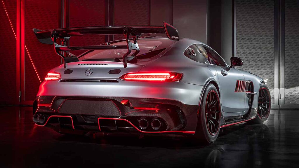 La nuova Mercedes-AMG GT Track Series: una limited edition dalle ...